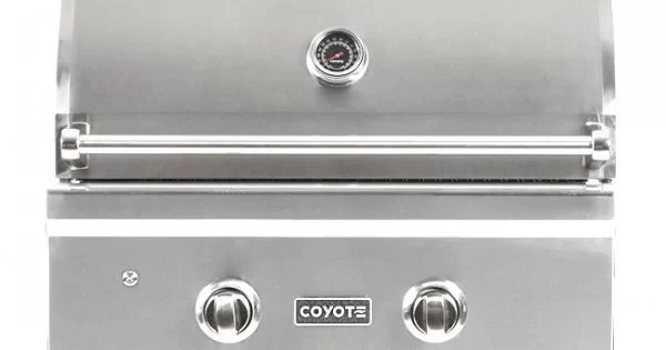 Coyote C-Series 28-inch Built-In Grill | Fireplace and Grill
